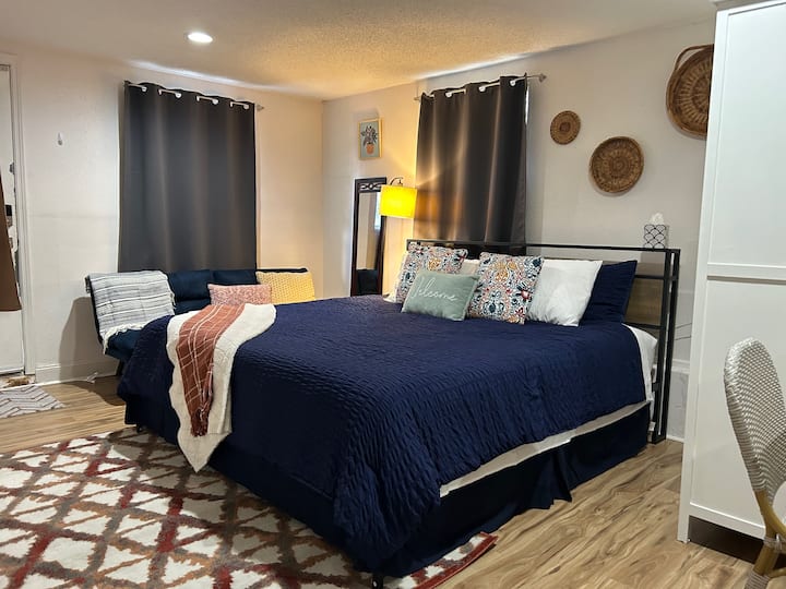 Pet Friendly Winter Garden Get-away Near Orlando - Winter Garden, FL