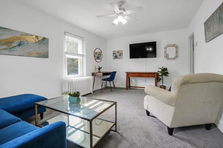 Huckleberry Haven - 4 Bedroom Luxury Apartment - Warrington, PA