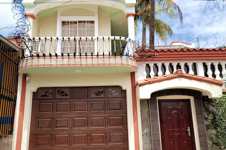 Habitación Privada Y Exclusiva. - Santa Ana