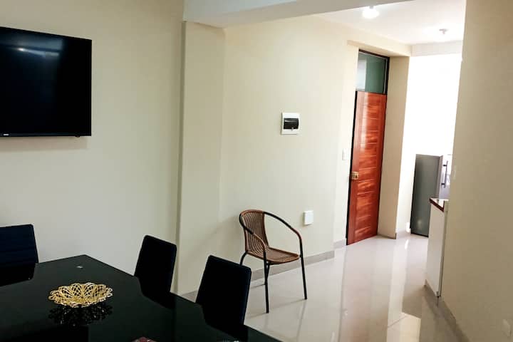 Con Netflix, Frente Al Centro De Convenciones Fia - Arequipa