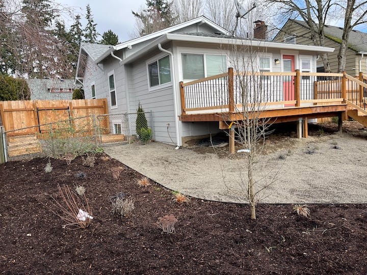 Nee-nee's Bungalow - Vancouver, WA