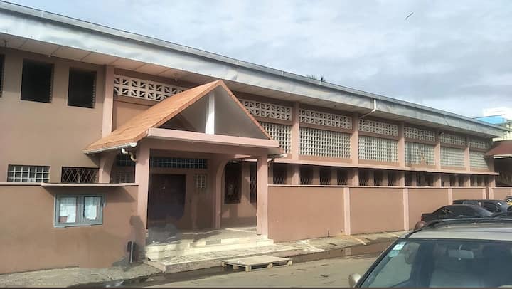 Beach Side Apartment. - Monrovia