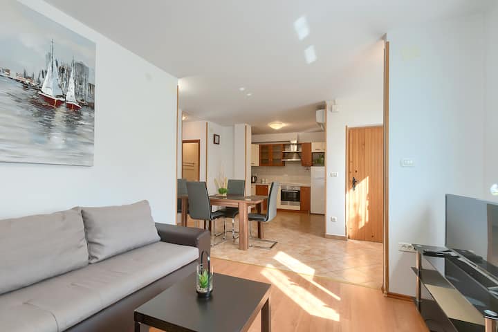 Donata Apartment 1 - Premantura