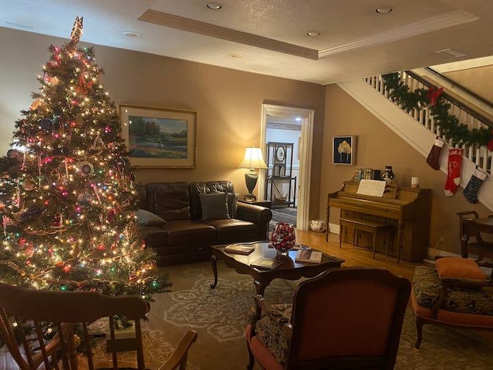 Inn On The River - Glen Rose, TX