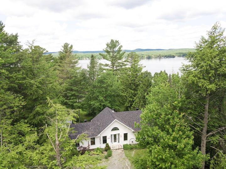Chalet Julie - 10 Personnes - Sherbrooke
