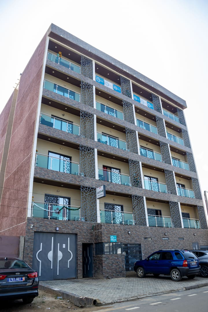 Appartement 3 Pièces Jacuzzi Babi Resorts à Angré - Abidjan