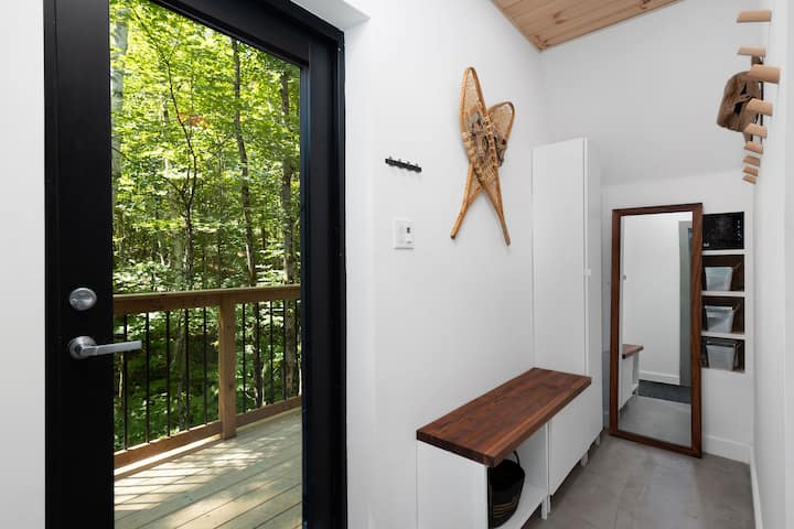 Lakefront A-frame In Muskoka | Sauna & Hot Tub - ブレースブリッジ