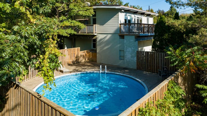 Chalet Near Bm Village – Pet Friendly! - Collingwood