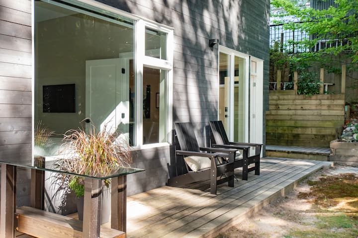 Magical Squamish Suite - Squamish