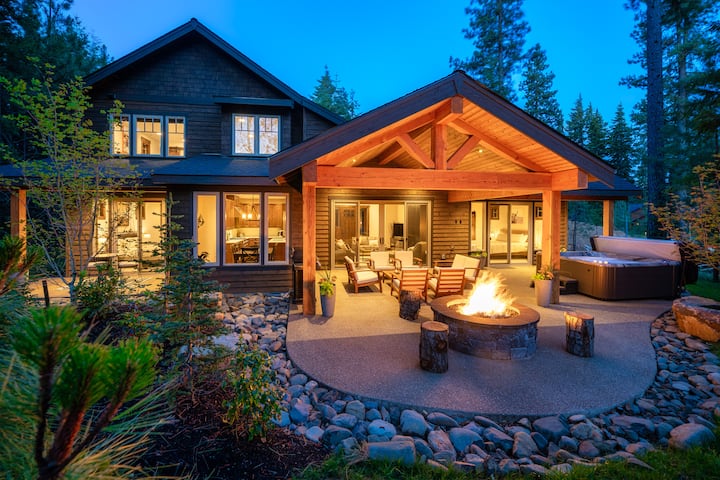 Welcome To The Bullhouse! - Cle Elum, WA