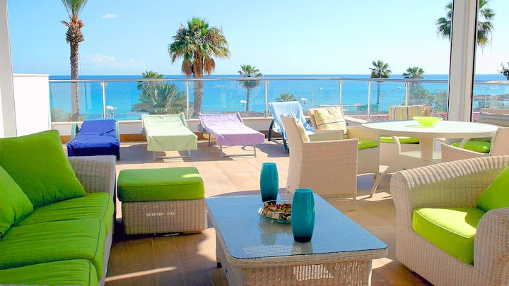 Luxury Seafront Apartment - Protaras