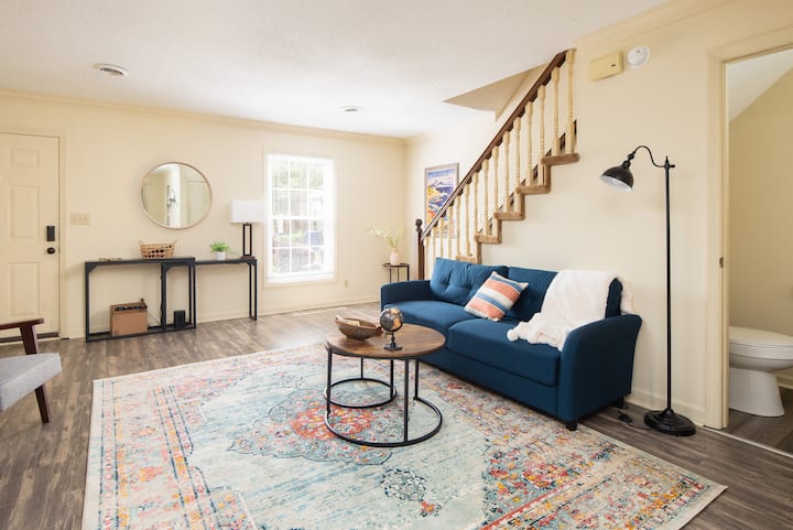 Welcome To The Dogwood - Oak Ridge, TN