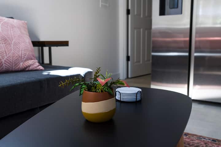 Tiny Home - Dark Sky Hideaway