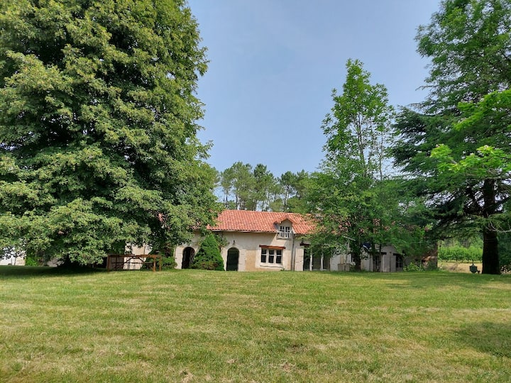 Longère Au Cœur Du Périgord Vert - Dordogne