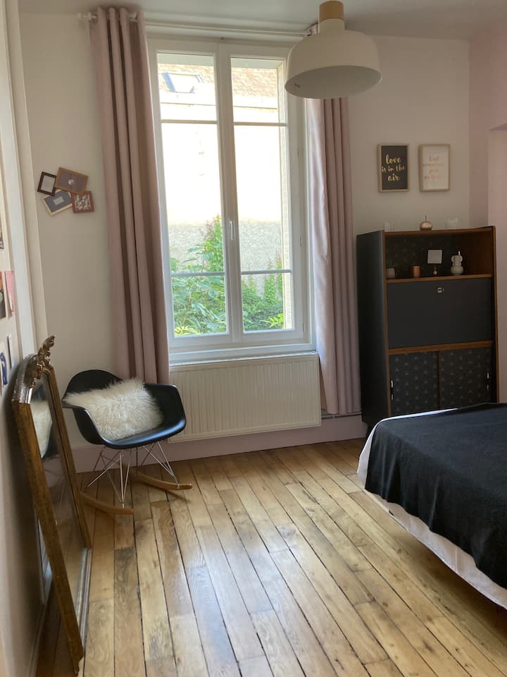 2 Chambres Dans Maison - Orléans