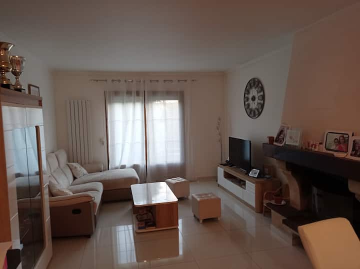 Maison Familiale Avec Jacuzzi - L'Isle-Adam