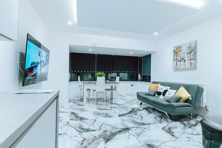 Amazing 2bed Flat With Wifi (L) - Croydon, UK