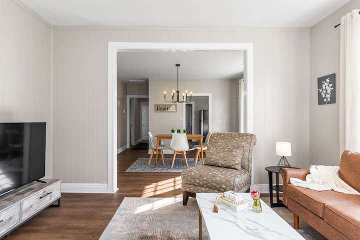 City Point Hopewell Historical Bungalow - Fort Lee, VA