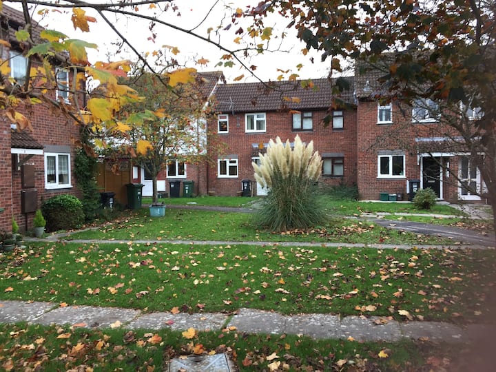 Modern 2 Bed House - Weston-super-Mare