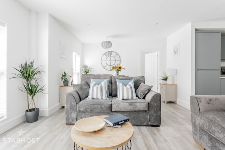 Brand New 2 Bed Apartment In Newbury Town Centre - Newbury