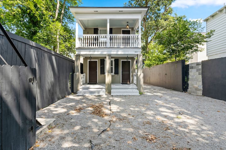 Rutledge Ave - Renovated 2 Bed Home - Downtown! - Charleston, SC