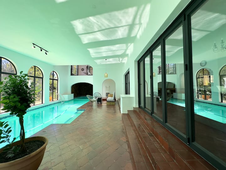 Riverside House With Indoor Pool - Johannesburg