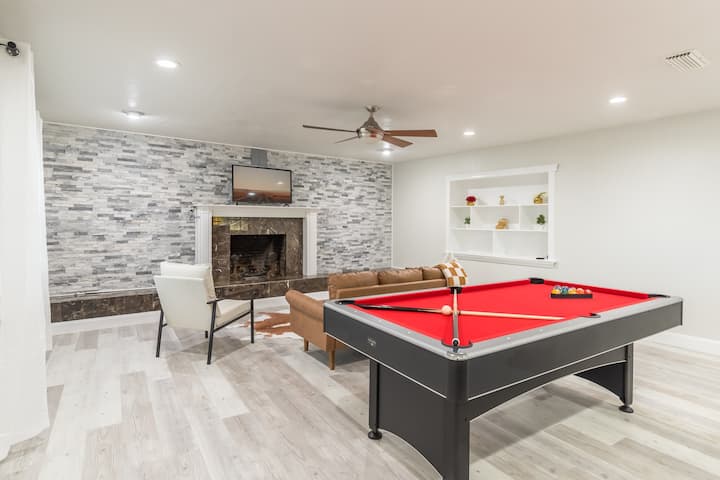 Deland Hideaway: Firepit + Pool Table On 2 Acres! - DeLand, FL