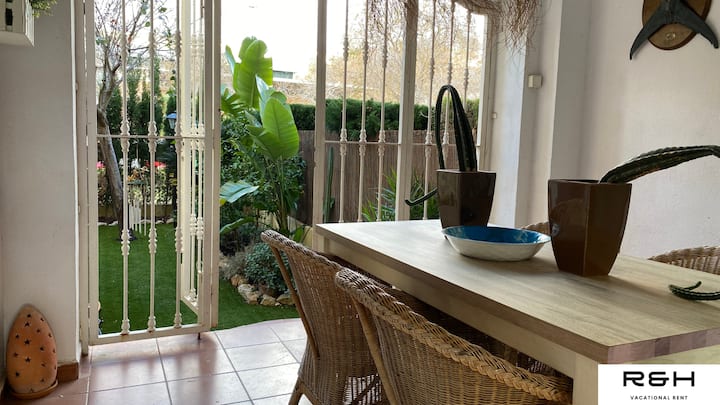 Cozy Apartment In The Heart Of Jávea - Jávea