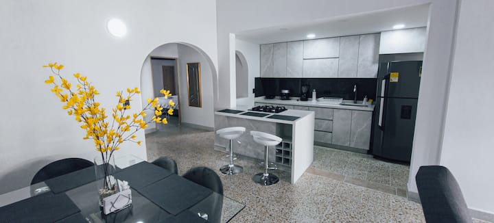 Accommodation In Medellín - Medellin, Antioquia, Colombia