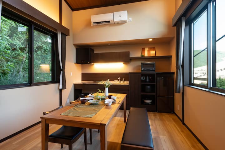 彫刻の森美術館徒歩5分丨最大6名様丨バルコニー丨マウンテンビュー丨south - Hakone