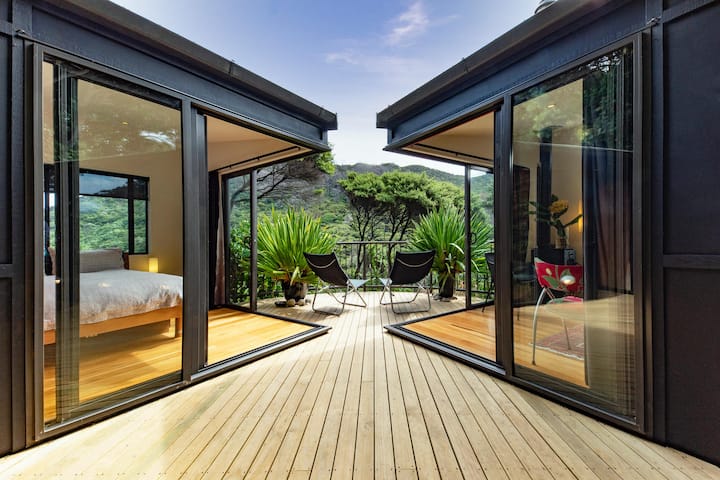 Stay in New Zealand’s Best Tree House Hideaways | MiNDFOOD