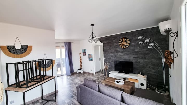 Appartement à 200m De La Gare + Grande Terrasse - Perpignan
