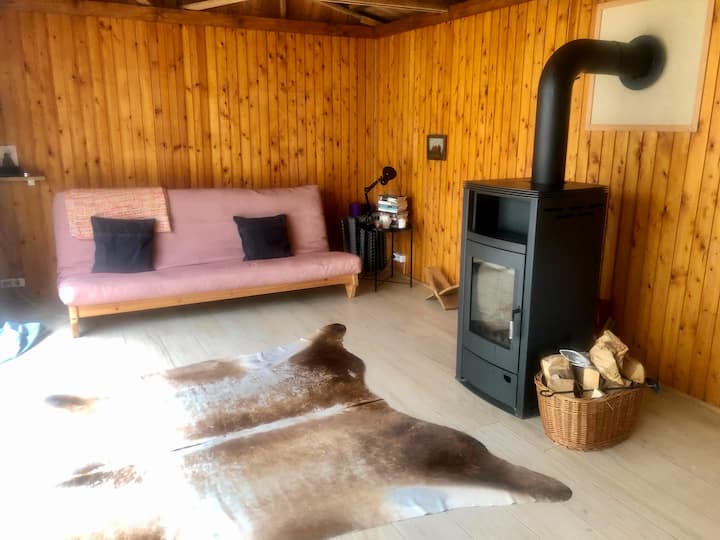 Beautiful Lake-side Forest Cabin - Lindow (Mark)