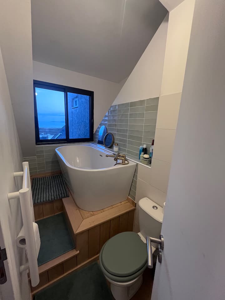 « Sweet Léon » 
Superbe Chambre
Sdb Vue Mer. - Le Conquet