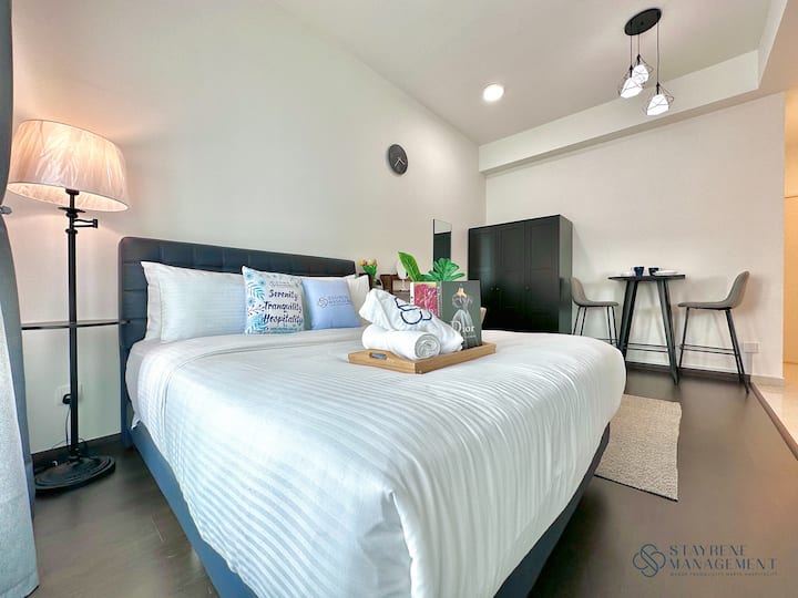 Sks Pavillion•studio 2pax•dual Key•city View/wifi - Sembawang