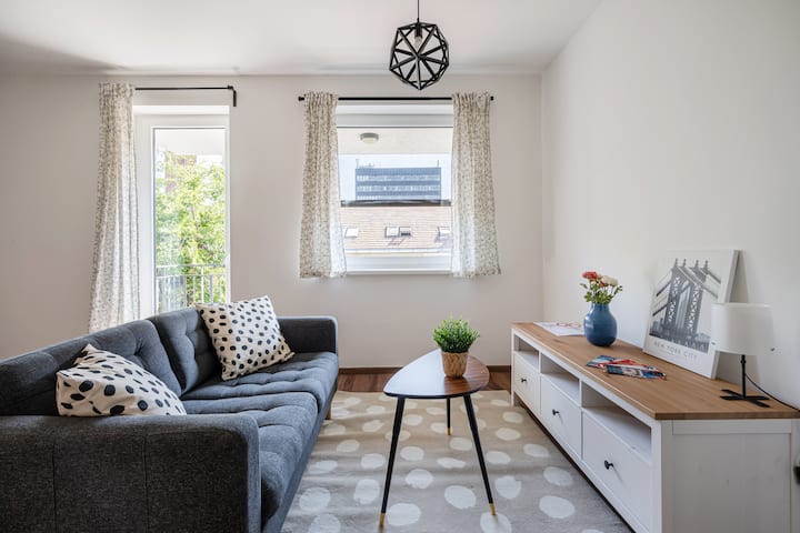 Iris Indigo Apartment - Budapest