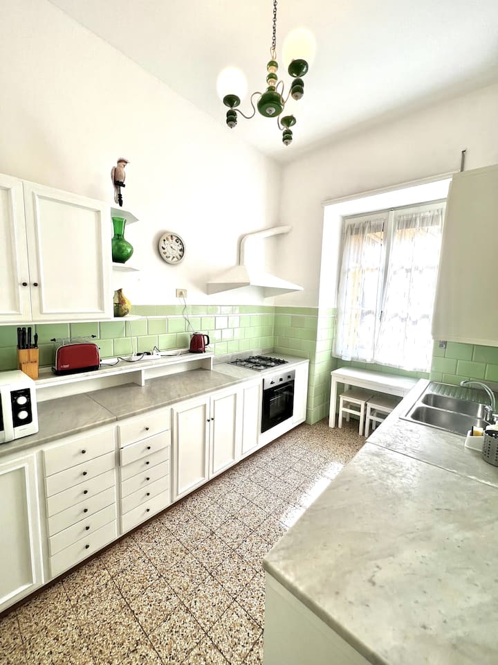 Historic Apartment Near The Vatican Museums - Rome