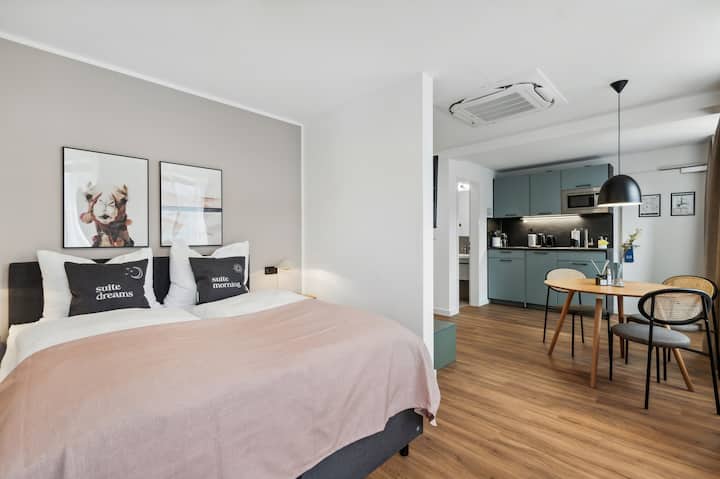 Limehome Oberhausen | Comfort Suite (Lt) - Oberhausen