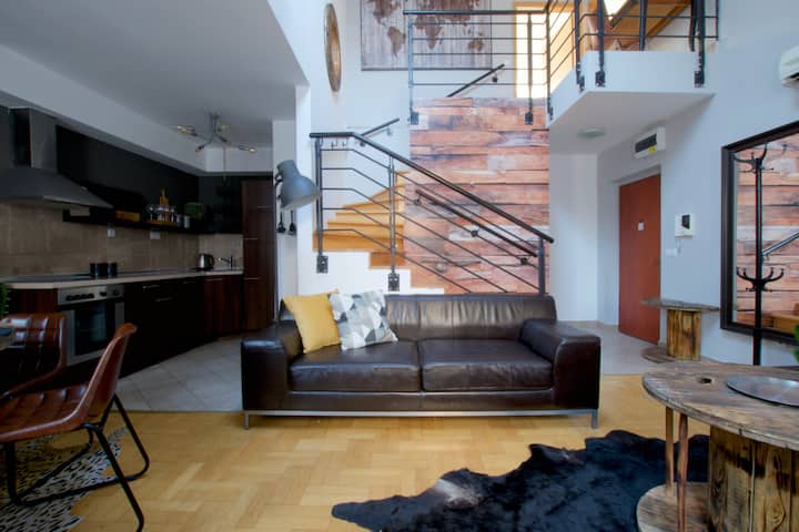 Luxury Apartment By Hi5- Gozsdu Apartment - Budapest