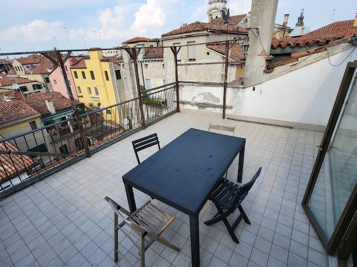 Venice - Rooftop Terrace Near Santa Maria Formosa - Venecia