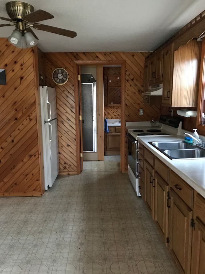 The Trailside Retreat - Iron Mountain, MI