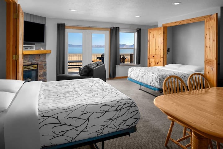 Hotel Room In Sun Outdoors Garden City Utah - 加登