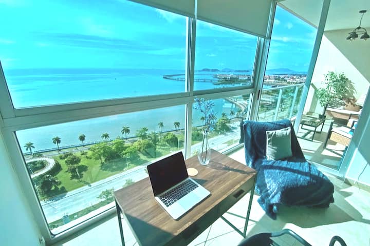 Oceanfront 1br, Balboa Bay Views!walk To Viejo - Ciudad de Panamá