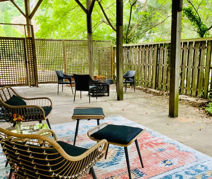 Quaint Blue Mtn Parkway Studio - Asheville, NC