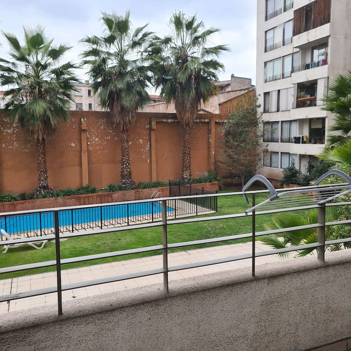 Depto. Metro República, Con Piscina Y Zona Verde. - Santiago
