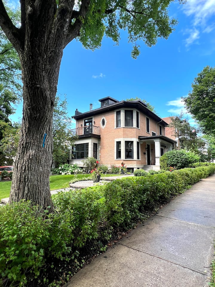 Maison De Prestige Au Coeur De Québec - Québec