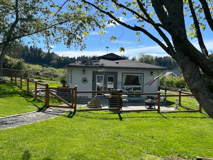 The Cottage By Lake Erie - Anacortes