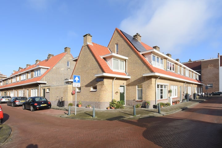 Sea Serenity Scheveningen 6 Guests (4 Adults Max) - The Hague