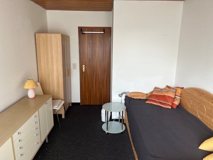 Gemütliches Zimmer Mit Terrasse A - Bergisch Gladbach