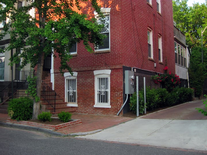 Apartment Near Convention Center - Washington, DC